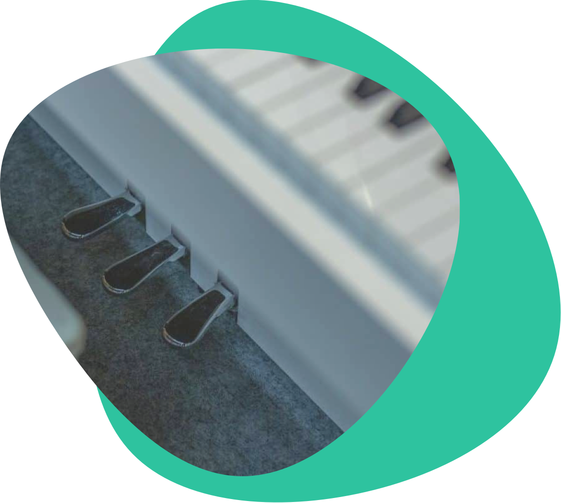 Explore the piano with this free virtual piano tool!